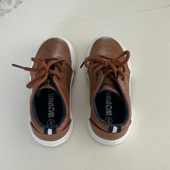 US Sports shoes